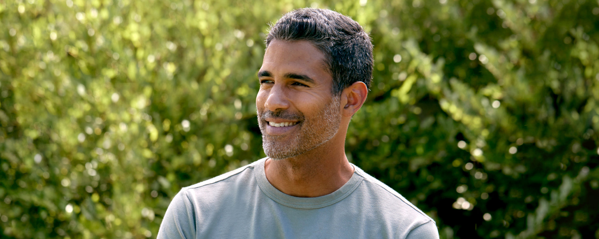 Why Men’s Hair Goes Grey and What You Can Do About It – Arey